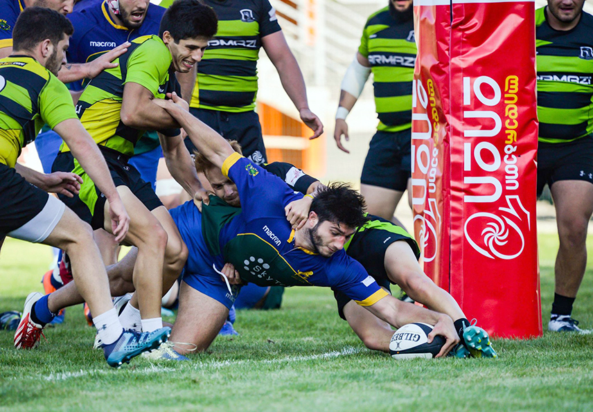 [რაგბი. დიდი 10] ჩემპიონი დებიუტანტთან დამარცხდა | Lelo.Ge