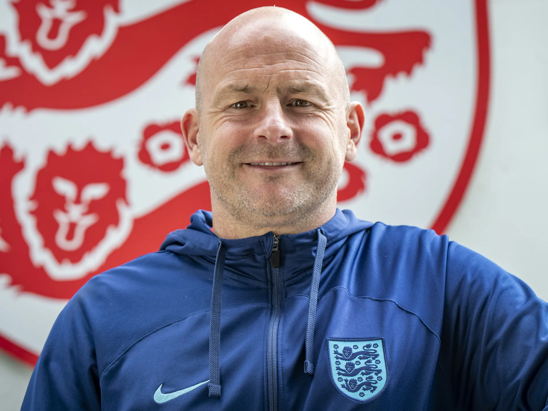 [ოფიციალურად] ინგლისის ნაკრებს დროებითი მთავარი მწვრთნელი ჰყავს... | Lelo.Ge