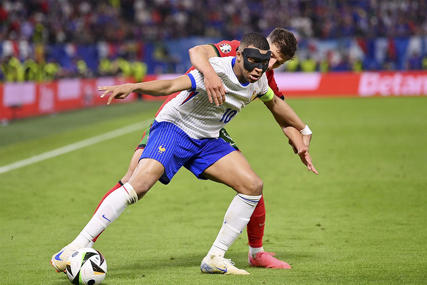 მბაპე ნაკრებში ბრუნდება. დიდიე დეშამმა ზიდანი საფრანგეთის ნაკრების მომავალ მწვრთნელად დაასახელა ...