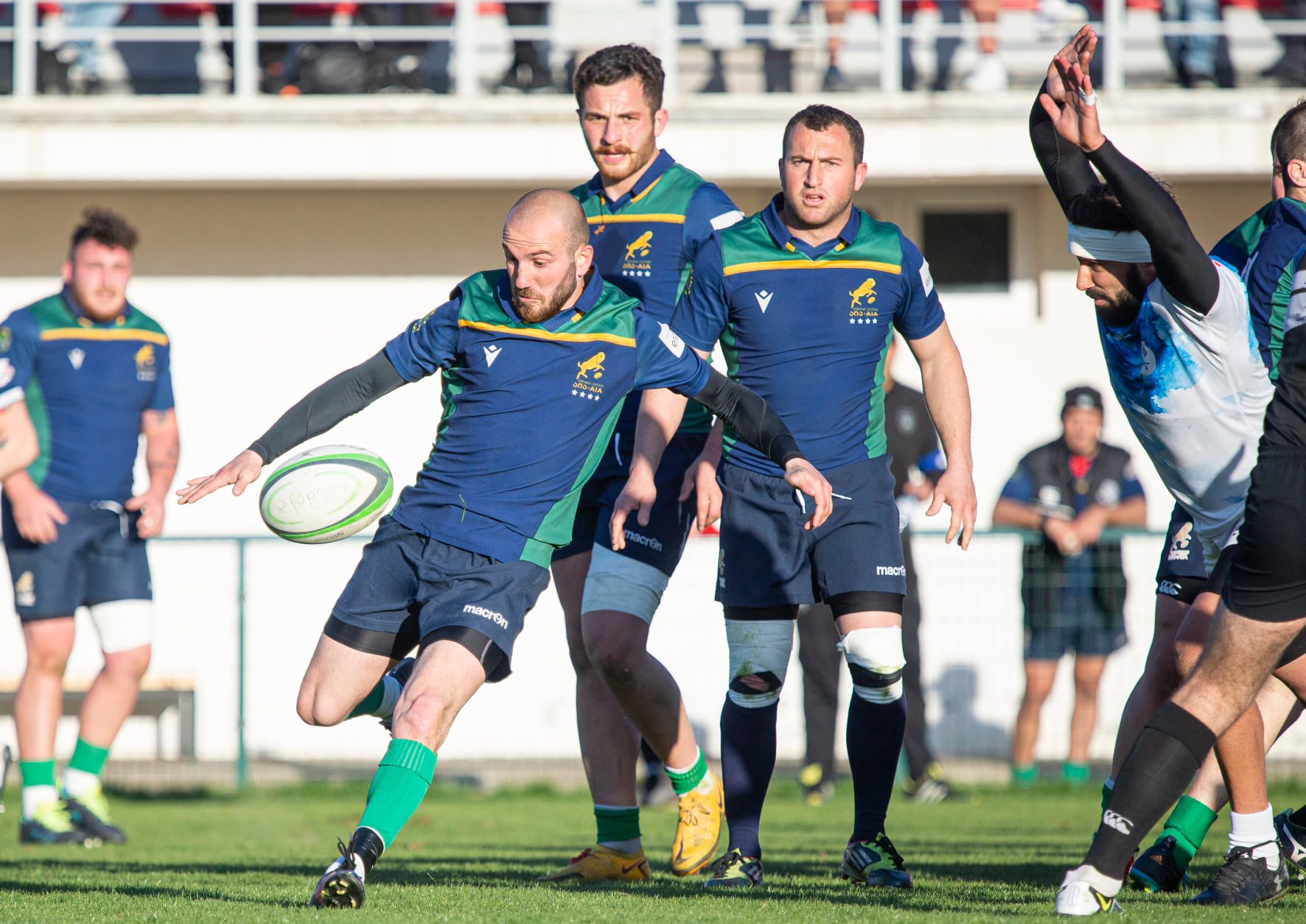[რაგბი. დიდი 10] რუსთავში სარაგბო თრილერი ხარებმა მოიგო | Lelo.Ge