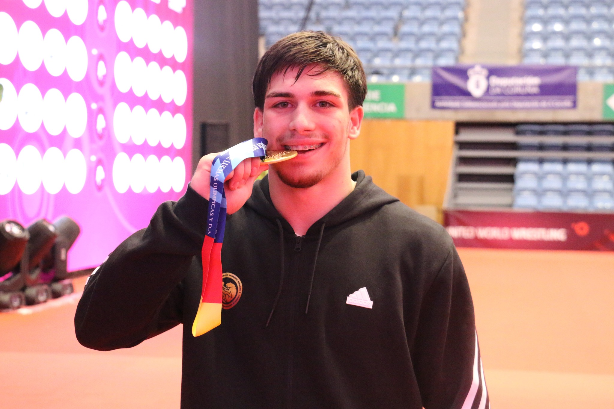 [ბერძნულ-რომაული ჭიდაობა. ევროპის ჩემპიონატი. U17] ბოლქვაძის ზედიზედ მეორე ოქრო! კიდევ სამი ...