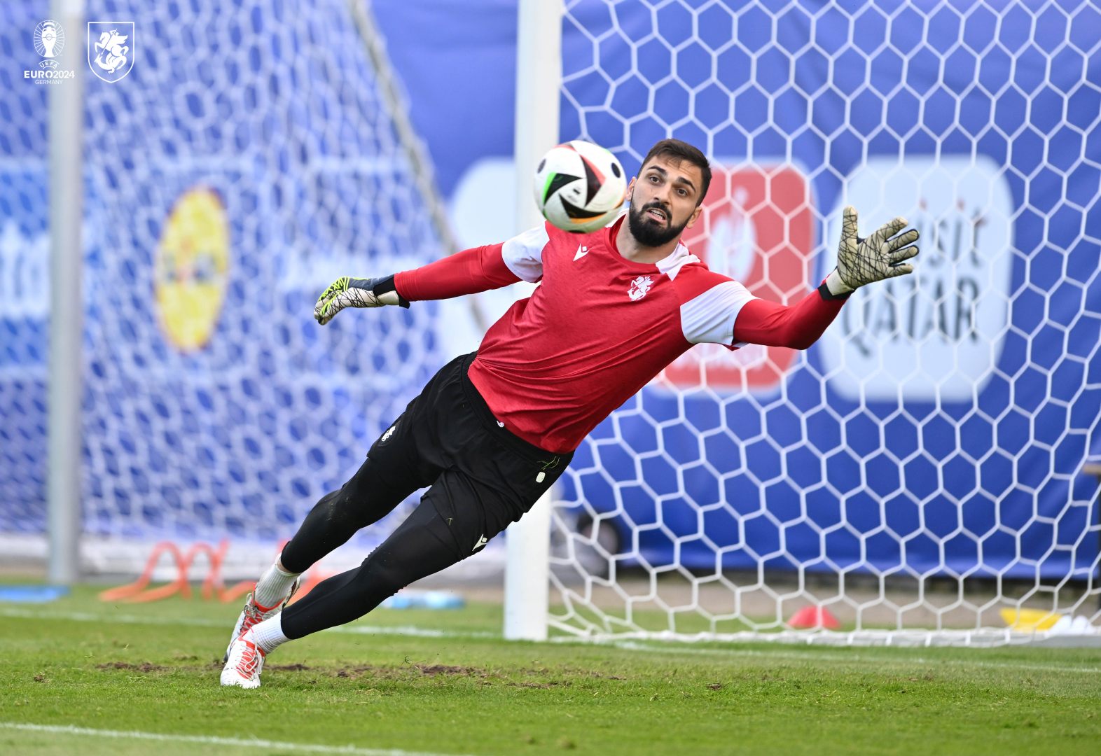 [ევრო 2024. მზადება] კვირკველიამ გუნდთან ერთად ივარჯიშა, კიტეიშვილი და ...